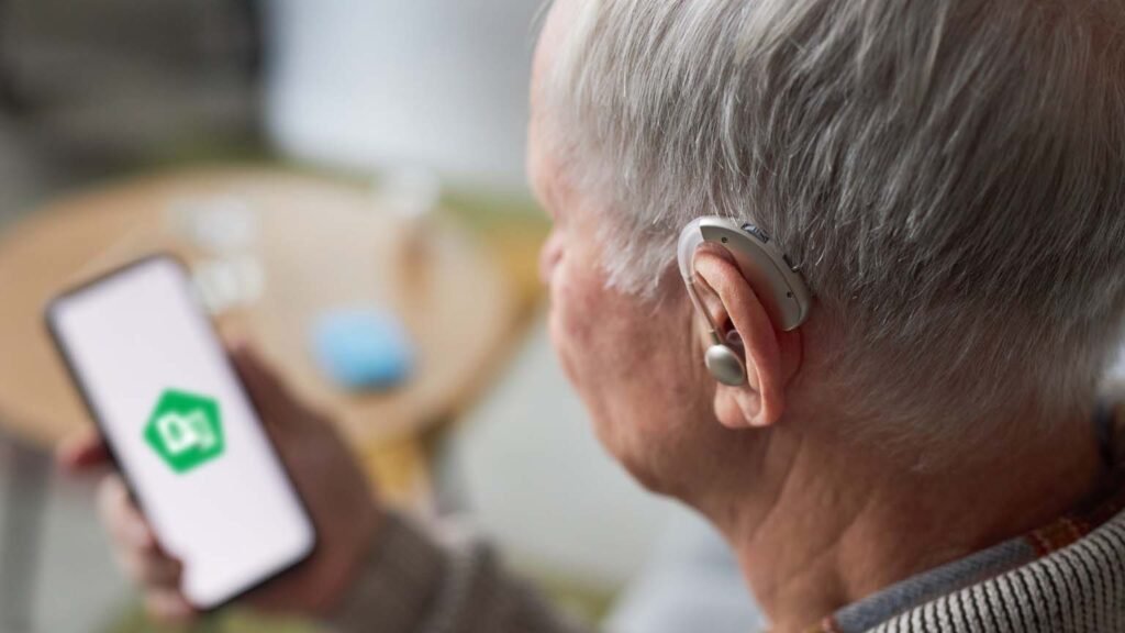 8 Useful Apps For People Who Are Deaf Or Have Hearing Loss - Making ...